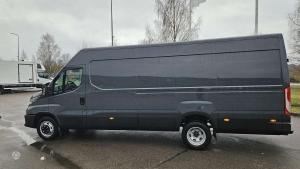 Grey Iveco Daily 2025 in Vilnius, with an engine capacity of 3.00 L and mileage of 5 thousand km for 36500 €, photo 8 on AUTOMOTO.COM.LV