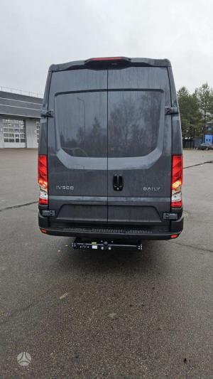 Grey Iveco Daily 2025 in Vilnius, with an engine capacity of 3.00 L and mileage of 5 thousand km for 36500 €, photo 16 on AUTOMOTO.COM.LV