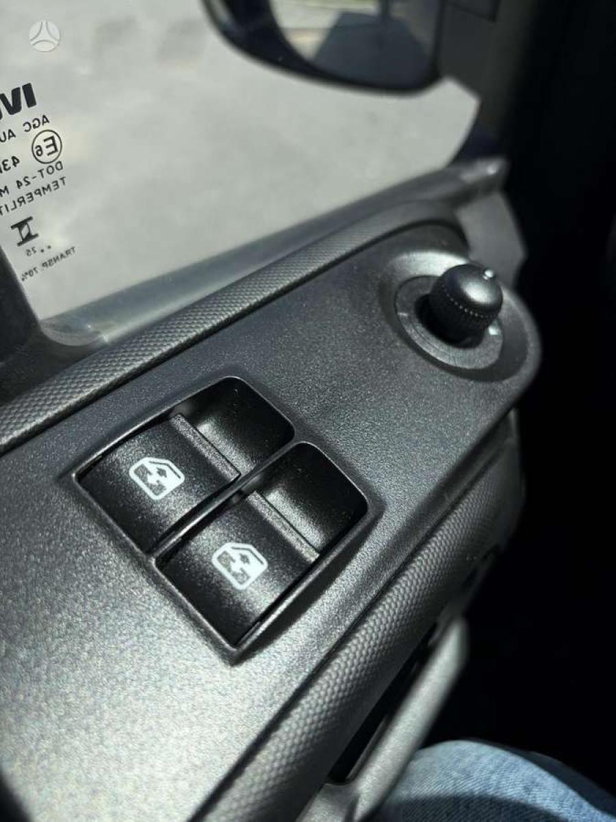 Pelēks Iveco Daily 2026 Kauņa, ar dzinēja tilpumu 2.29 L un nobraukumu 45 tūkst. km par 34473 €, foto 14 vietnē AUTOMOTO.COM.LV