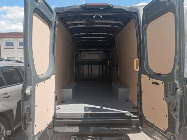 Grey Iveco Daily 2026 in Vilnius, with an engine capacity of 3.00 L and mileage of 16 thousand km for 39071 €, photo 7 on AUTOMOTO.COM.LV