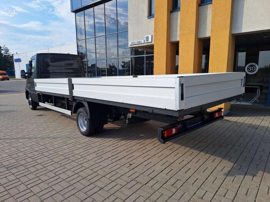 Grey Iveco Daily 2026 in Vilnius, with an engine capacity of 3.00 L and mileage of 0 thousand km for 54329 €, photo 10 on AUTOMOTO.COM.LV