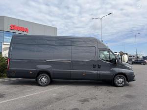 Grey Iveco Daily 2026 in Kaunas, with an engine capacity of 3.00 L and mileage of 0 thousand km for 44044 €, photo 3 on AUTOMOTO.COM.LV