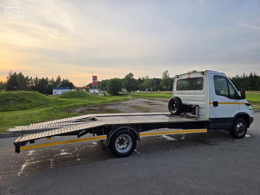 Iveco Daily 2005 Radviliškis, ar dzinēja tilpumu 2.80 L un nobraukumu 336 tūkst. km par 4950 €, foto 3 vietnē AUTOMOTO.COM.LV