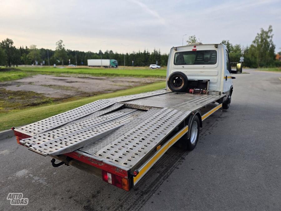 Iveco Daily 2005 Radviliškis, ar dzinēja tilpumu 2.80 L un nobraukumu 336 tūkst. km par 4950 €, foto 7 vietnē AUTOMOTO.COM.LV