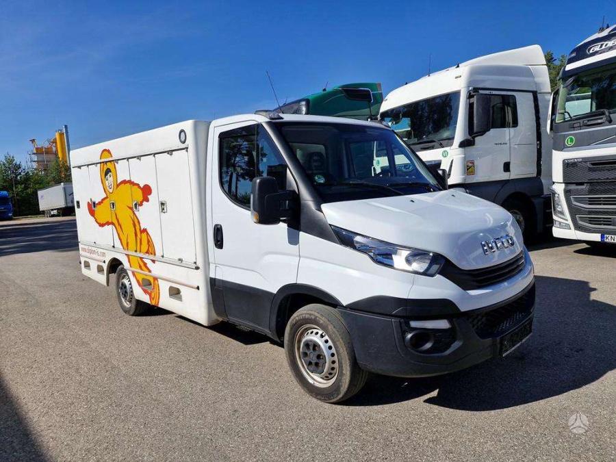 Iveco Daily 2017 in Vilnius, with an engine capacity of 2.29 L and mileage of 62 thousand km for 13189 €, photo 3 on AUTOMOTO.COM.LV