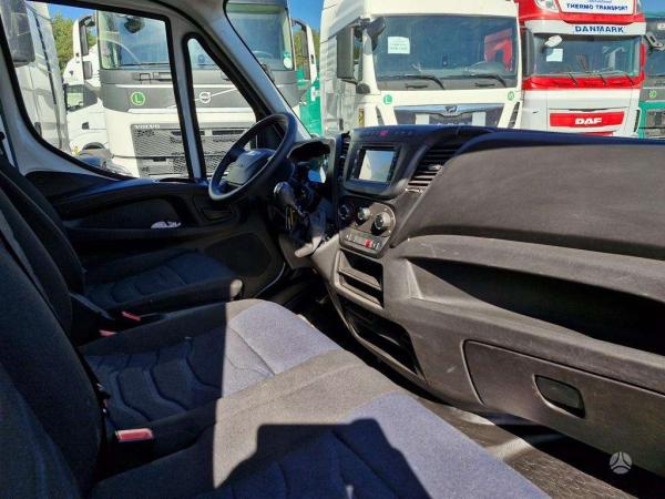 Iveco Daily 2017 in Vilnius, with an engine capacity of 2.29 L and mileage of 62 thousand km for 13189 €, photo 7 on AUTOMOTO.COM.LV