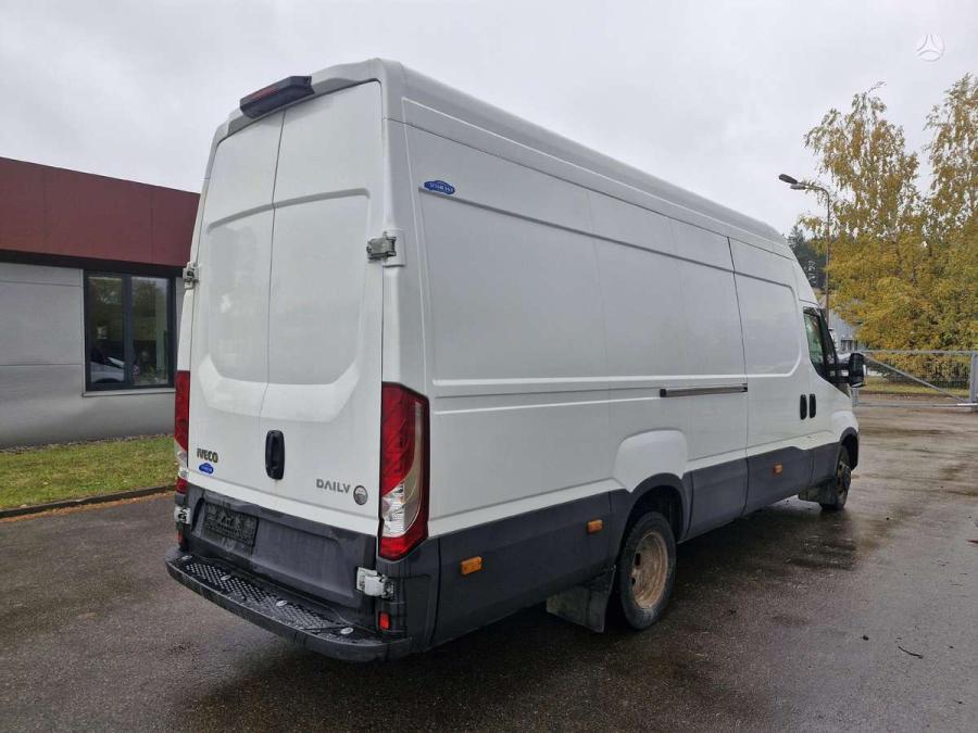 Iveco Daily 2018 Viļņa, ar dzinēja tilpumu 3.00 L un nobraukumu 462 tūkst. km par 14399 €, foto 3 vietnē AUTOMOTO.COM.LV