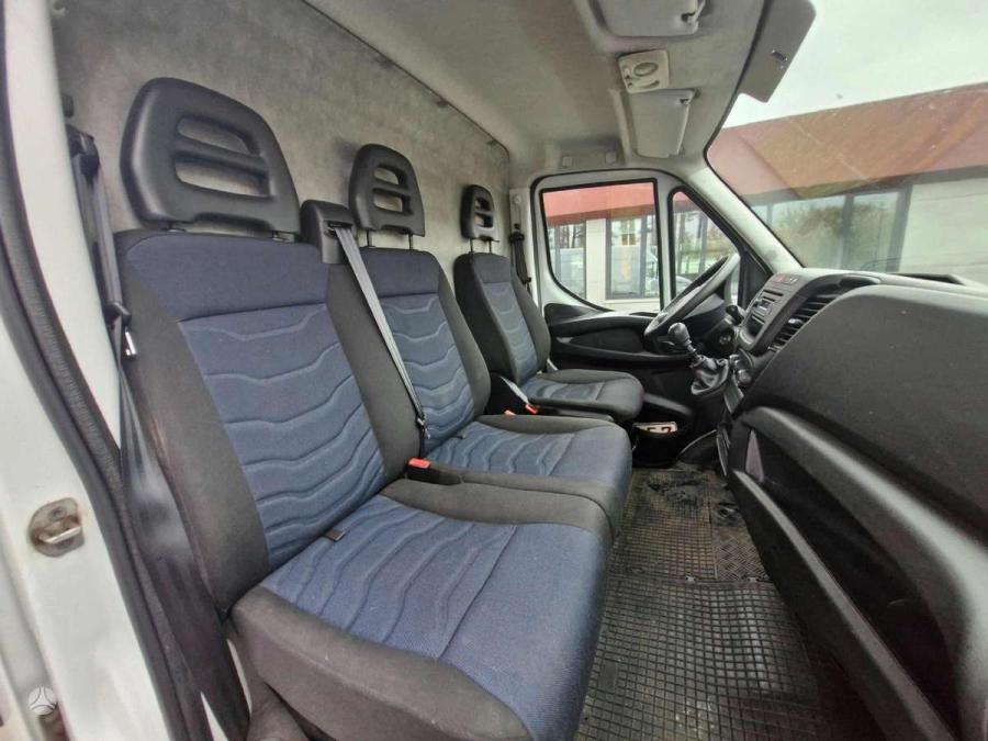Iveco Daily 2018 Viļņa, ar dzinēja tilpumu 3.00 L un nobraukumu 462 tūkst. km par 14399 €, foto 6 vietnē AUTOMOTO.COM.LV