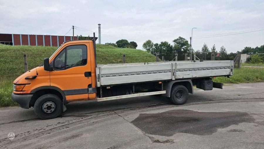 Oranžs Iveco Daily 2003 Viļņa, ar dzinēja tilpumu 2.80 L un nobraukumu 490 tūkst. km par 2000 €, foto 8 vietnē AUTOMOTO.COM.LV