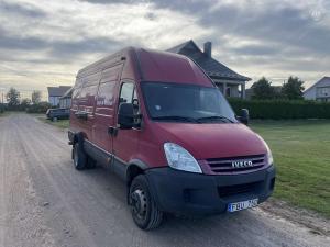 Sarkans Iveco Daily 2010 Tauragė, ar dzinēja tilpumu 3.00 L un nobraukumu 210 tūkst. km par 6500 €, foto 4 vietnē AUTOMOTO.COM.LV