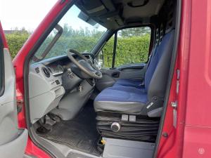 Sarkans Iveco Daily 2010 Tauragė, ar dzinēja tilpumu 3.00 L un nobraukumu 210 tūkst. km par 6500 €, foto 12 vietnē AUTOMOTO.COM.LV