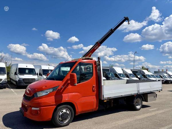 Red Iveco Daily 2014 in Vilnius, with an engine capacity of 0.00 L and mileage of 446 thousand km for 15850 €, photo 1 on AUTOMOTO.COM.LV