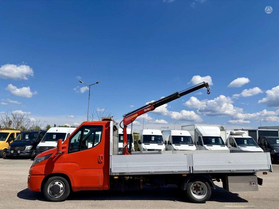 Sarkans Iveco Daily 2014 Viļņa, ar dzinēja tilpumu 0.00 L un nobraukumu 446 tūkst. km par 15850 €, foto 13 vietnē AUTOMOTO.COM.LV