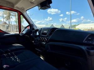 Sarkans Iveco Daily 2014 Viļņa, ar dzinēja tilpumu 0.00 L un nobraukumu 446 tūkst. km par 15850 €, foto 21 vietnē AUTOMOTO.COM.LV