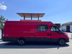 Sarkans Iveco Daily 2020 Telšiai, ar dzinēja tilpumu 3.00 L un nobraukumu 167 tūkst. km par 18800 €, foto 3 vietnē AUTOMOTO.COM.LV
