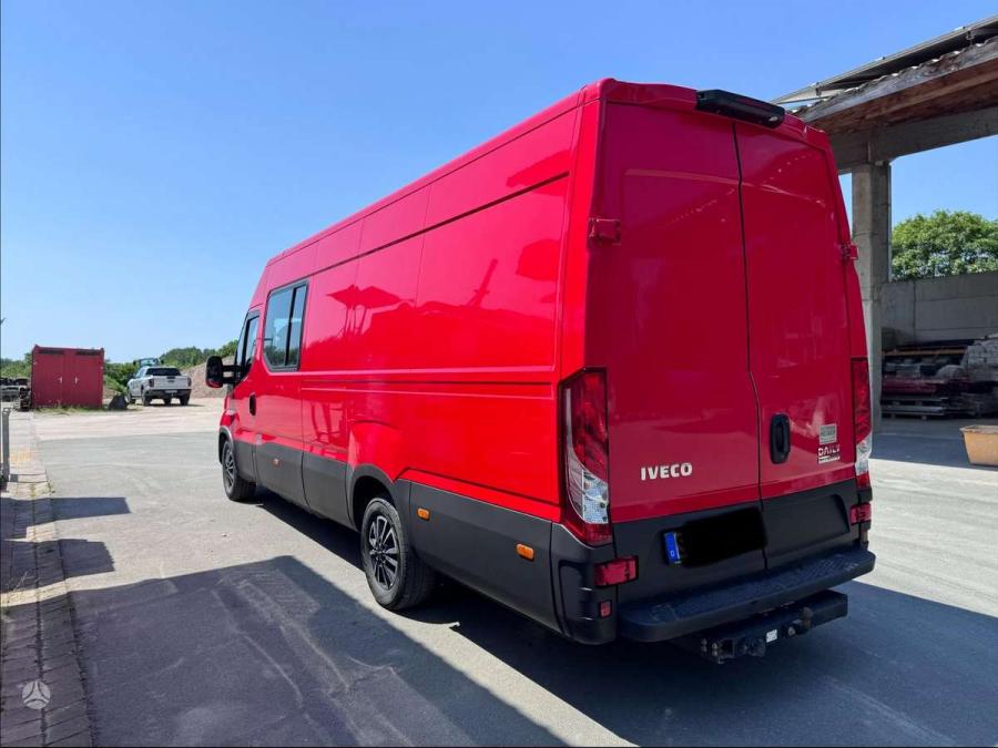 Sarkans Iveco Daily 2020 Telšiai, ar dzinēja tilpumu 3.00 L un nobraukumu 167 tūkst. km par 18800 €, foto 6 vietnē AUTOMOTO.COM.LV