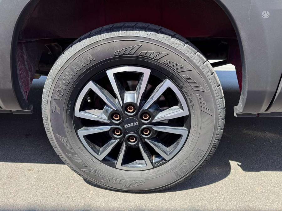 Sarkans Iveco Daily 2020 Telšiai, ar dzinēja tilpumu 3.00 L un nobraukumu 167 tūkst. km par 18800 €, foto 13 vietnē AUTOMOTO.COM.LV