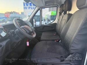 Balts Iveco Daily 2024 Tallina, ar dzinēja tilpumu 3.00 L un nobraukumu 184 tūkst. km par 48980 €, foto 8 vietnē AUTOMOTO.COM.LV