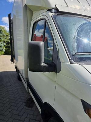 White Iveco Daily 2002 in Vilnius, with an engine capacity of 2.80 L and mileage of 300 thousand km for 2300 €, photo 3 on AUTOMOTO.COM.LV
