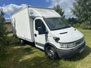 Balts Iveco Daily 2004 Viļņa, ar dzinēja tilpumu 3.00 L un nobraukumu 379 tūkst. km par 3500 €, foto 4 vietnē AUTOMOTO.COM.LV