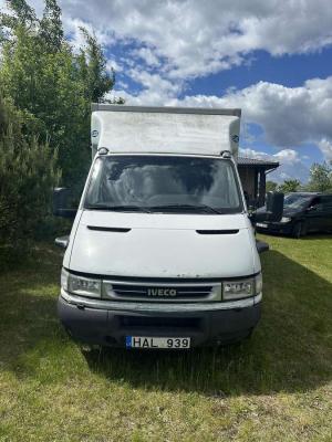 Balts Iveco Daily 2004 Viļņa, ar dzinēja tilpumu 3.00 L un nobraukumu 379 tūkst. km par 3500 €, foto 5 vietnē AUTOMOTO.COM.LV