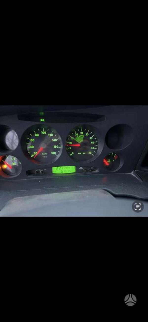 Balts Iveco Daily 2004 Viļņa, ar dzinēja tilpumu 3.00 L un nobraukumu 379 tūkst. km par 3500 €, foto 9 vietnē AUTOMOTO.COM.LV
