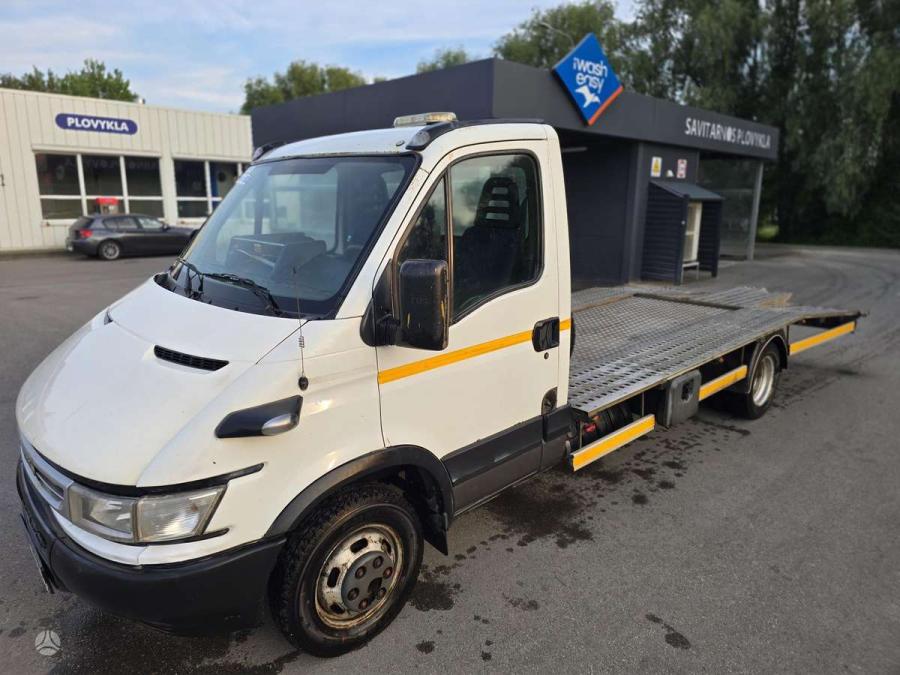 Balts Iveco Daily 2005 Radviliškis, ar dzinēja tilpumu 2.80 L un nobraukumu 337 tūkst. km par 4750 €, foto 3 vietnē AUTOMOTO.COM.LV