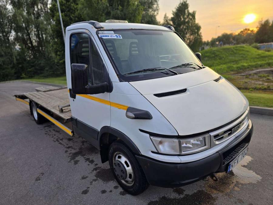 Balts Iveco Daily 2005 Radviliškis, ar dzinēja tilpumu 2.80 L un nobraukumu 337 tūkst. km par 4750 €, foto 4 vietnē AUTOMOTO.COM.LV