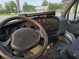 Balts Iveco Daily 2005 Radviliškis, ar dzinēja tilpumu 2.80 L un nobraukumu 337 tūkst. km par 4750 €, foto 15 vietnē AUTOMOTO.COM.LV