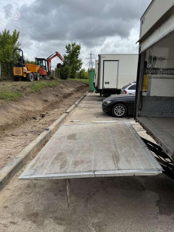 Balts Iveco Daily 2006 Klaipėda, ar dzinēja tilpumu 3.00 L un nobraukumu 366 tūkst. km par 2200 €, foto 9 vietnē AUTOMOTO.COM.LV