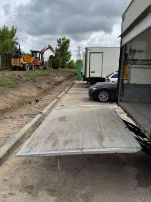 Balts Iveco Daily 2006 Klaipėda, ar dzinēja tilpumu 3.00 L un nobraukumu 366 tūkst. km par 2200 €, foto 10 vietnē AUTOMOTO.COM.LV