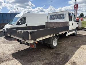 Balts Iveco Daily 2006 Šauļi, ar dzinēja tilpumu 3.00 L un nobraukumu 270 tūkst. km par 2550 €, foto 6 vietnē AUTOMOTO.COM.LV