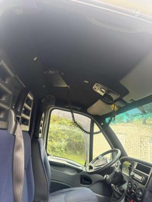 Balts Iveco Daily 2007 Kėdainiai, ar dzinēja tilpumu 2.30 L un nobraukumu 296 tūkst. km par 3500 €, foto 6 vietnē AUTOMOTO.COM.LV