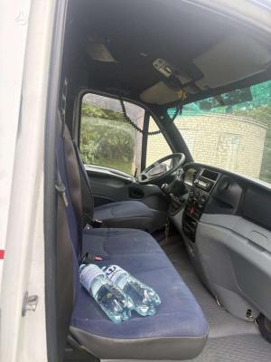 Balts Iveco Daily 2007 Kėdainiai, ar dzinēja tilpumu 2.30 L un nobraukumu 296 tūkst. km par 3500 €, foto 7 vietnē AUTOMOTO.COM.LV