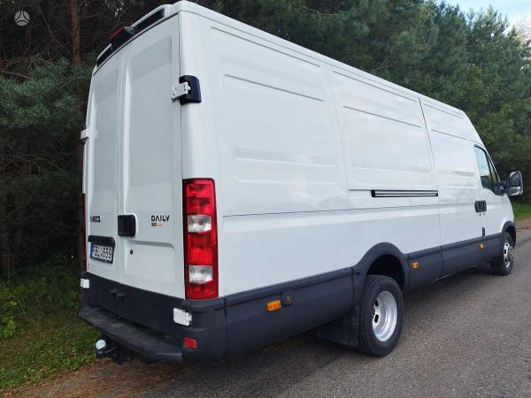 Balts Iveco Daily 2007 Kėdainiai, ar dzinēja tilpumu 3.00 L un nobraukumu 238 tūkst. km par 4700 €, foto 4 vietnē AUTOMOTO.COM.LV
