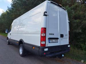 White Iveco Daily 2007 in Kedainiai, with an engine capacity of 3.00 L and mileage of 238 thousand km for 4700 €, photo 8 on AUTOMOTO.COM.LV