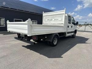 White Iveco Daily 2008 in Taurage, with an engine capacity of 2.30 L and mileage of 235 thousand km for 7200 €, photo 5 on AUTOMOTO.COM.LV