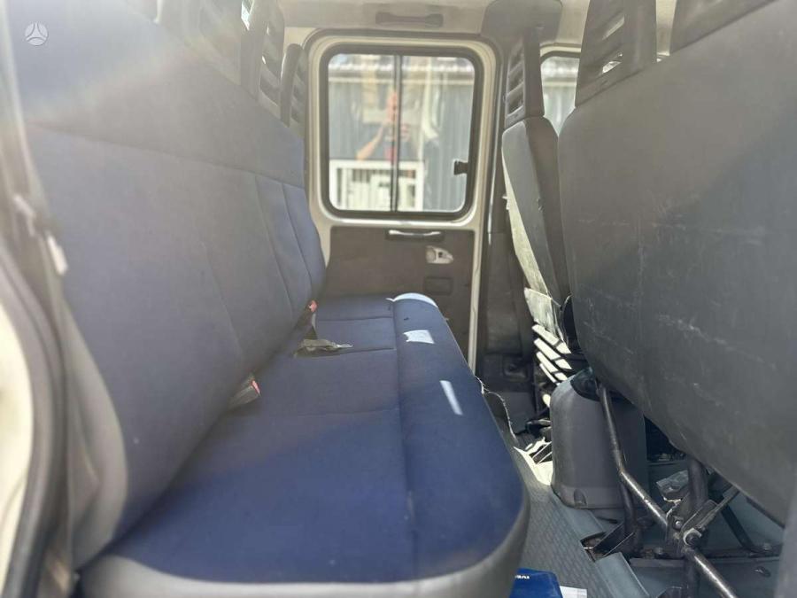White Iveco Daily 2008 in Taurage, with an engine capacity of 2.30 L and mileage of 235 thousand km for 7200 €, photo 7 on AUTOMOTO.COM.LV