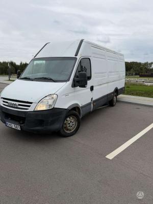 Balts Iveco Daily 2008 Gargždai, ar dzinēja tilpumu 2.29 L un nobraukumu 450 tūkst. km par 2333 €, foto 3 vietnē AUTOMOTO.COM.LV