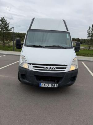 Balts Iveco Daily 2008 Gargždai, ar dzinēja tilpumu 2.29 L un nobraukumu 450 tūkst. km par 2333 €, foto 4 vietnē AUTOMOTO.COM.LV