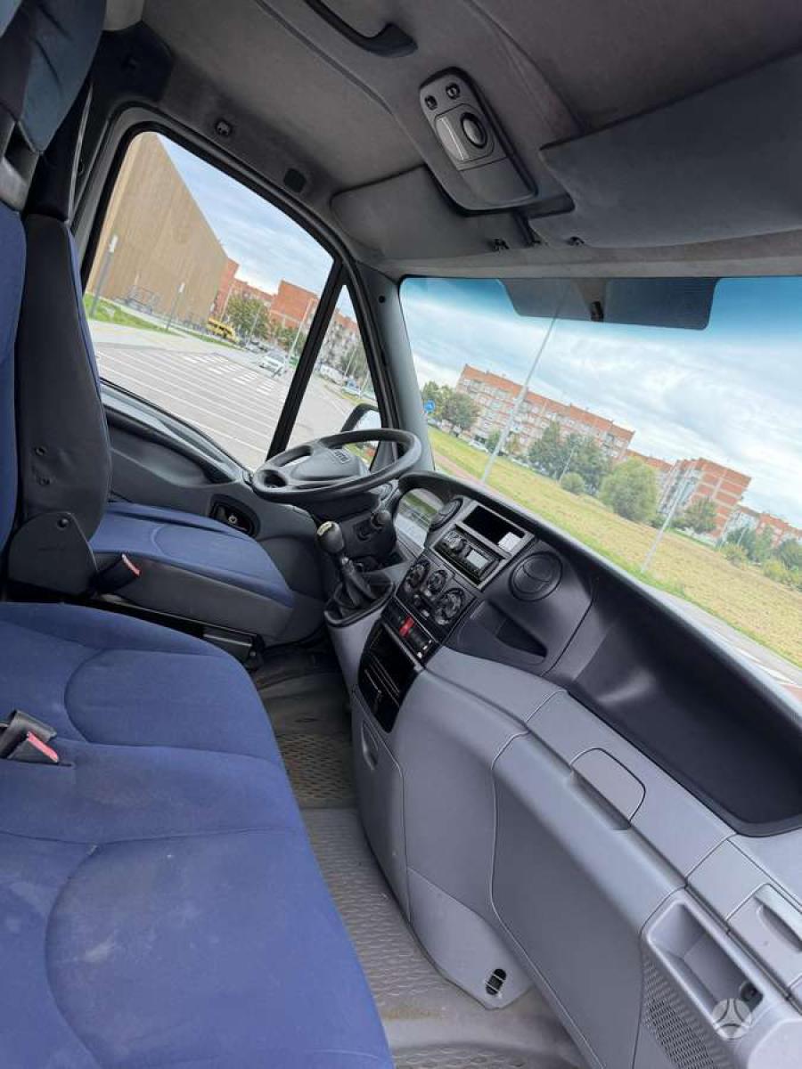 Balts Iveco Daily 2008 Gargždai, ar dzinēja tilpumu 2.29 L un nobraukumu 450 tūkst. km par 2333 €, foto 14 vietnē AUTOMOTO.COM.LV