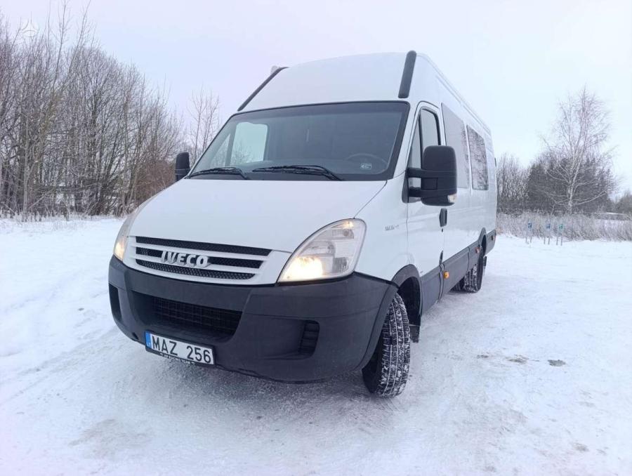 Balts Iveco Daily 2009 Rokiškis, ar dzinēja tilpumu 3.00 L un nobraukumu 392 tūkst. km par 4000 €, foto 8 vietnē AUTOMOTO.COM.LV