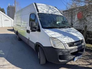 Белый Ивеко Дейли 2009 в Каунас, объемом двигателя 2.29 л и пробегом 610 тыс. км за 2950 €, фото 3 на AUTOMOTO.COM.LV