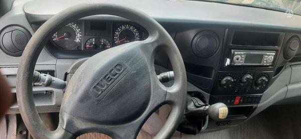 Balts Iveco Daily 2009 Joniškis, ar dzinēja tilpumu 3.00 L un nobraukumu 21 tūkst. km par 2700 €, foto 7 vietnē AUTOMOTO.COM.LV