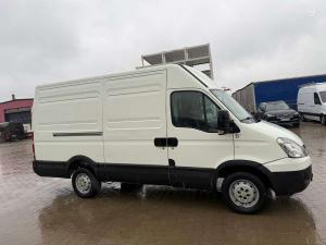 Balts Iveco Daily 2010 Kauņa, ar dzinēja tilpumu 2.30 L un nobraukumu 217 tūkst. km par 4250 €, foto 4 vietnē AUTOMOTO.COM.LV