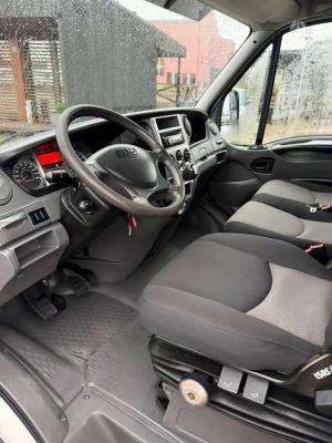 Balts Iveco Daily 2010 Kauņa, ar dzinēja tilpumu 2.30 L un nobraukumu 217 tūkst. km par 4250 €, foto 7 vietnē AUTOMOTO.COM.LV
