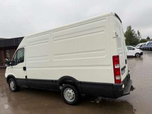 Balts Iveco Daily 2010 Kauņa, ar dzinēja tilpumu 2.30 L un nobraukumu 217 tūkst. km par 4250 €, foto 16 vietnē AUTOMOTO.COM.LV