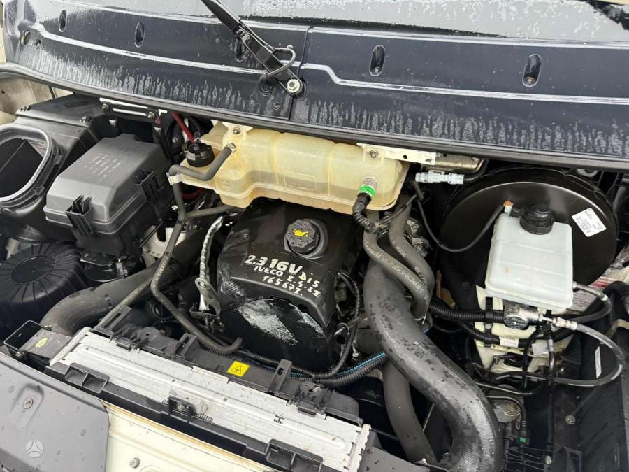 Balts Iveco Daily 2010 Kauņa, ar dzinēja tilpumu 2.30 L un nobraukumu 217 tūkst. km par 4250 €, foto 20 vietnē AUTOMOTO.COM.LV