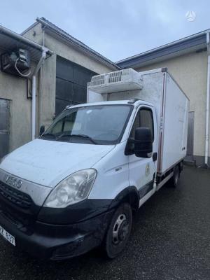 Balts Iveco Daily 2012 Kauņa, ar dzinēja tilpumu 2.29 L un nobraukumu 182 tūkst. km par 7500 €, foto 5 vietnē AUTOMOTO.COM.LV