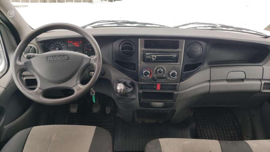Balts Iveco Daily 2012 Klaipėda, ar dzinēja tilpumu 2.29 L un nobraukumu 137 tūkst. km par 12450 €, foto 12 vietnē AUTOMOTO.COM.LV